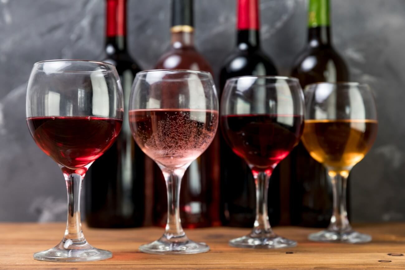Dobre wino bezalkoholowe. Zobacz, co warto wybrać! • Dobre Drinki